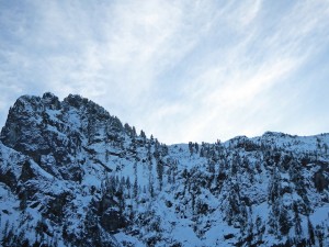 Heather Lake is a Beautiful Winter Hike Outside Seattle
